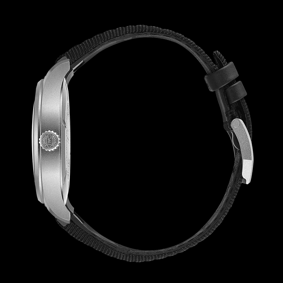 【2024年新作】IWC IW328209 パイロット・ウォッチ・マーク XX パトルイユ・スイス ￥1,028,500- | ZENMAIのココ東京